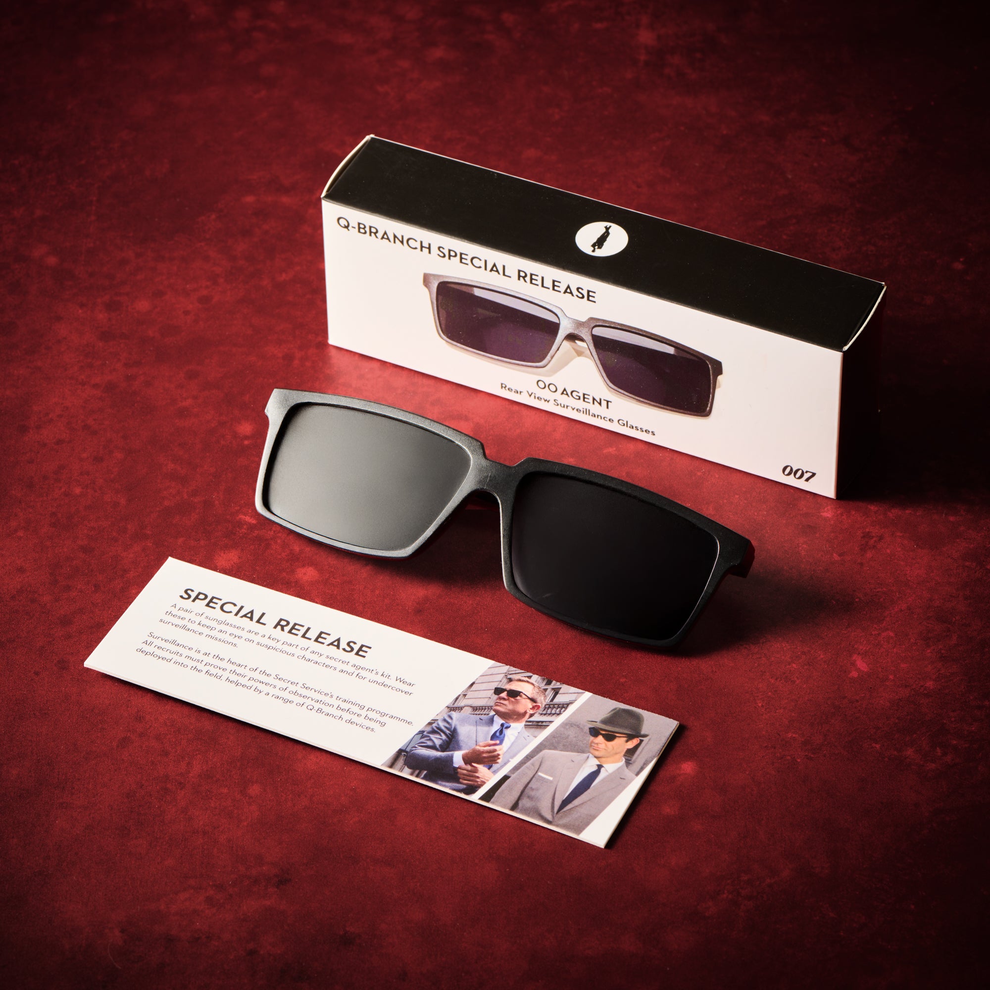 James Bond Merchandise | Offizieller James Bond 007 Store