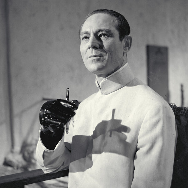 James Bond Dr. Julius No Teddy Bear Numbered Edition Steiff | 007Store